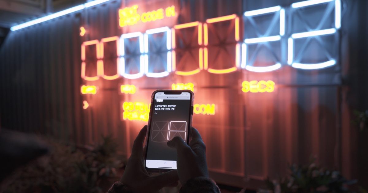 Retail Innovation & Mobile App Experience Case | Levi's | Monks